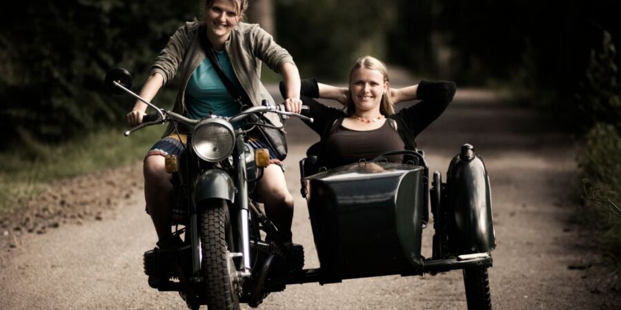 Qu'est ce qu'un deux roues sans side car ? - Blog Auto